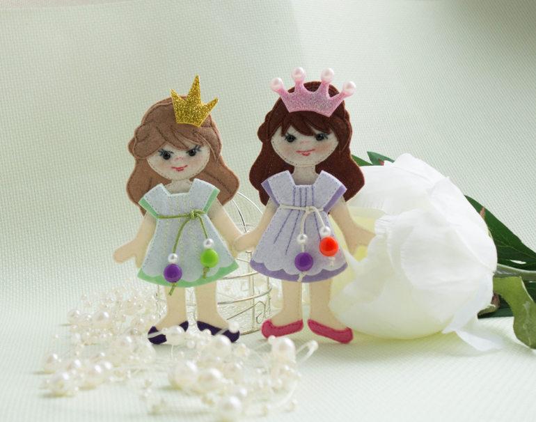 Немножко детства ещё никому не помешало:))) Принцессы с одёжками — 24 ...